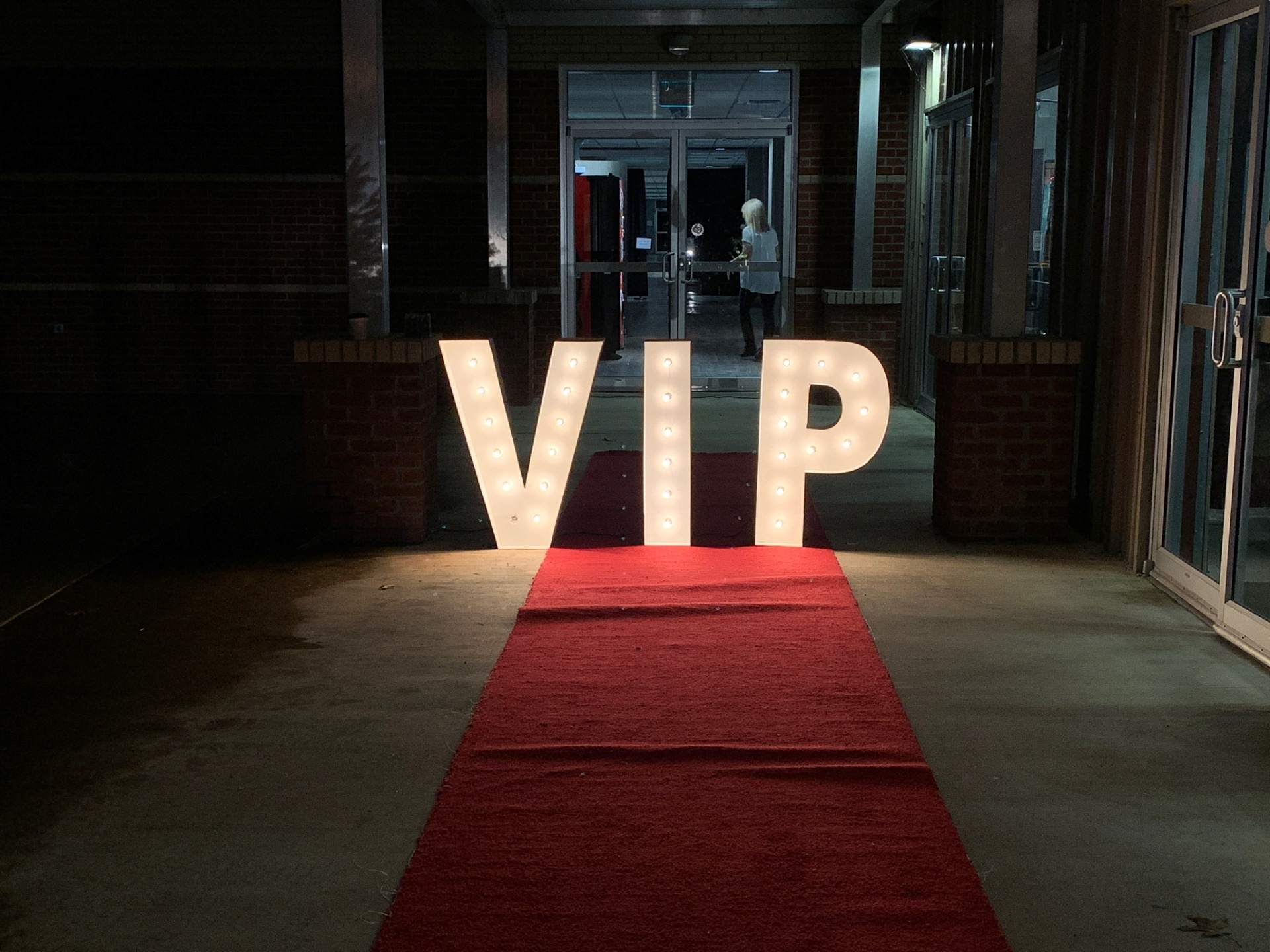 Luxury Marquee Letter Rentals — Central Valley | Alpha-Lit